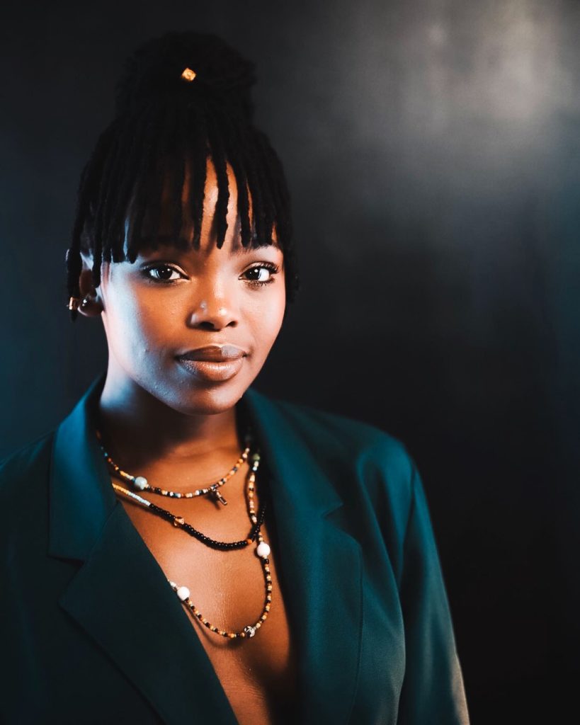 'Ayeye: Stripped' makes comeback to the screen